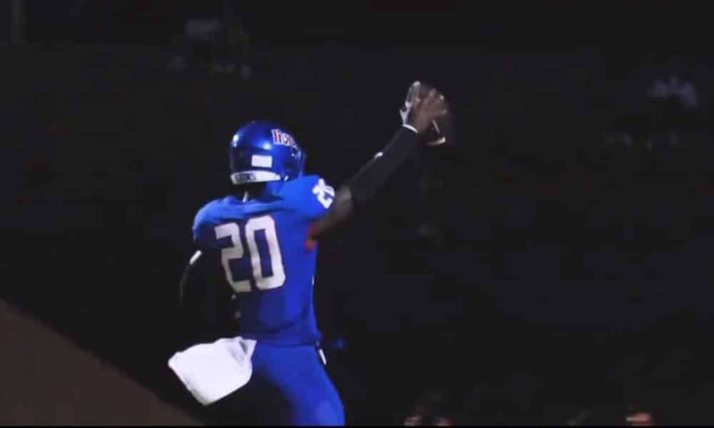 Football – Moore High School Athletics